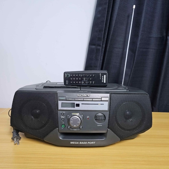 Sony | Portable Audio & Video | Sony Cfdv25 Portable Cd Radio Cassette ...